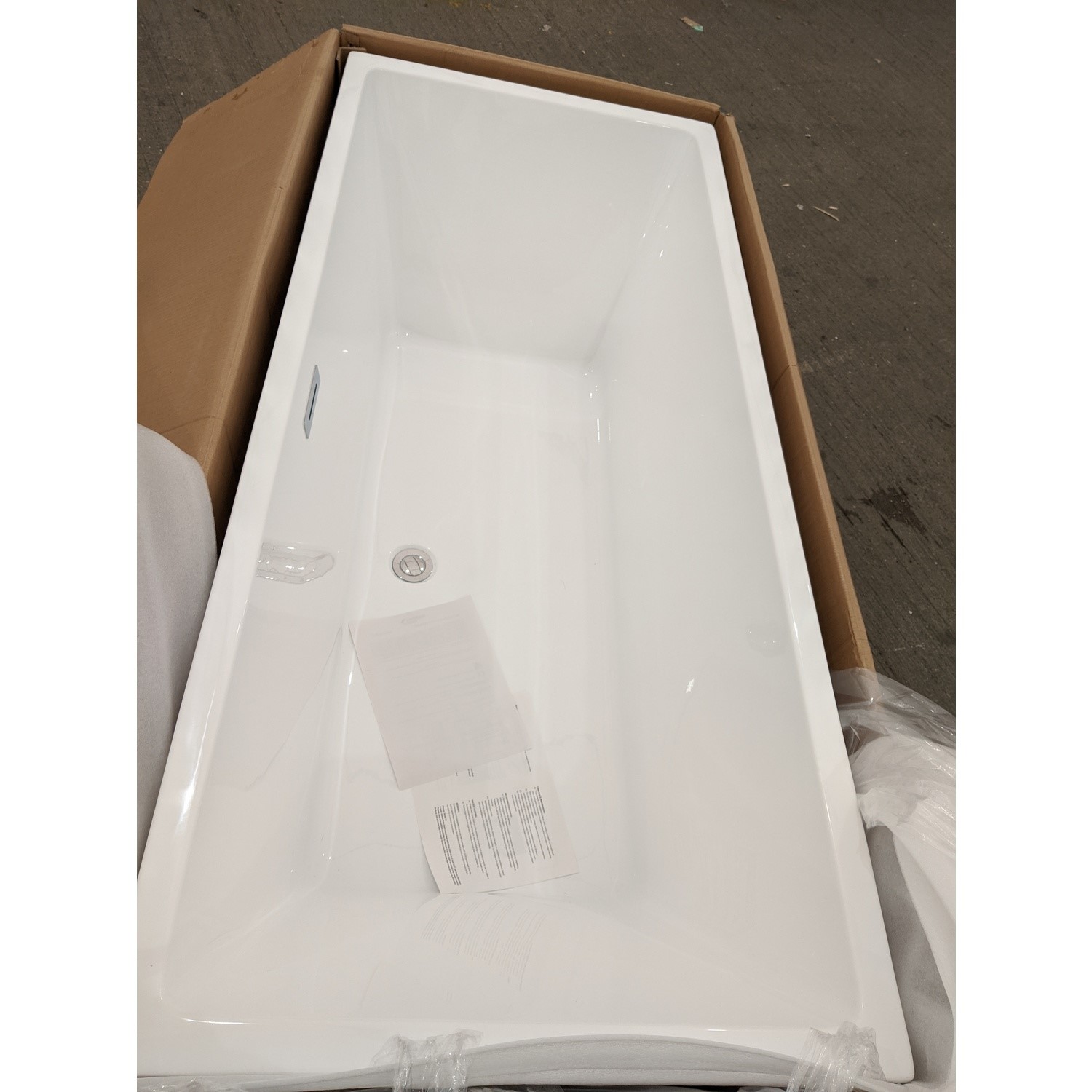 GRADE A2 - Freestanding Double Ended Bath 1585 x 690mm - Riga - Better ...