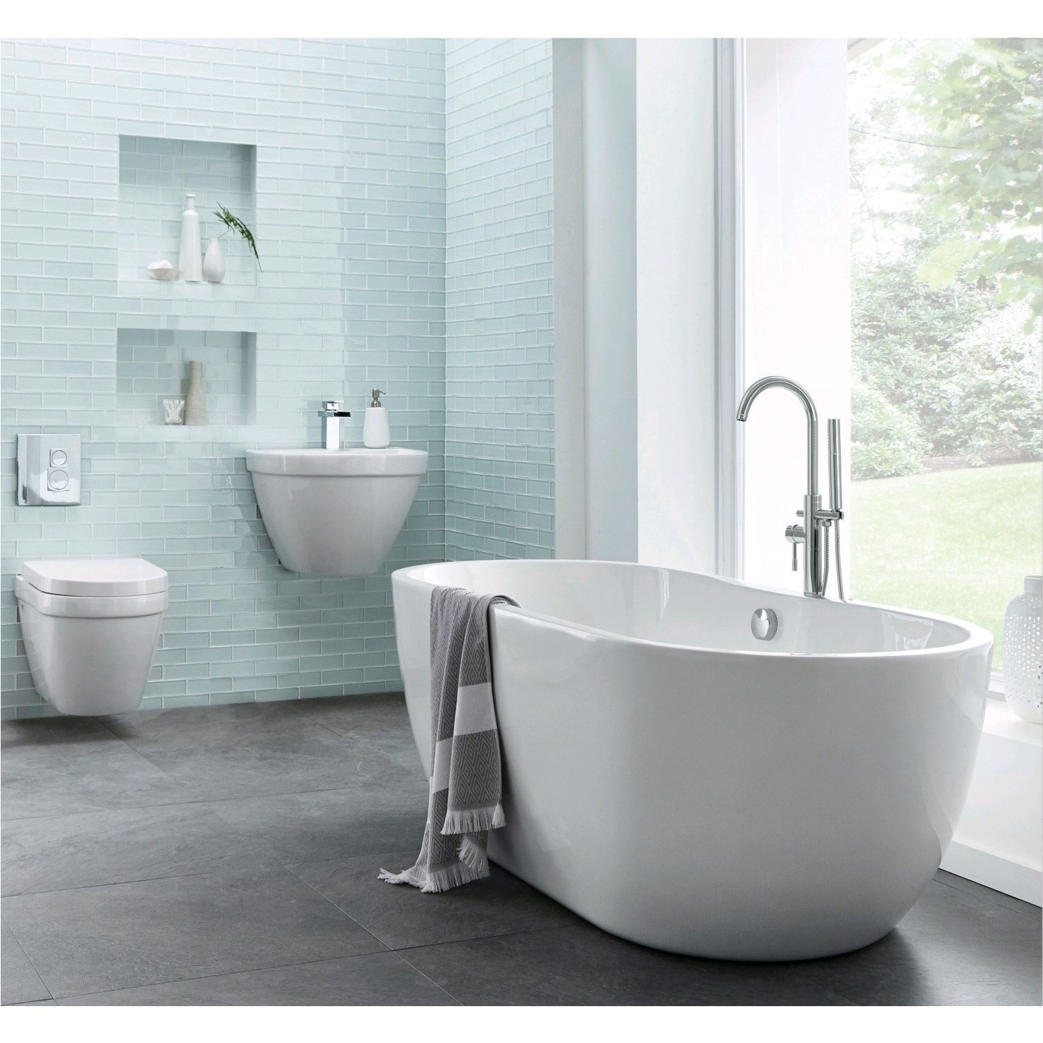 GRADE A2 - Lisbon Freestanding Bath Double Ended - 1795 x 750mm ...