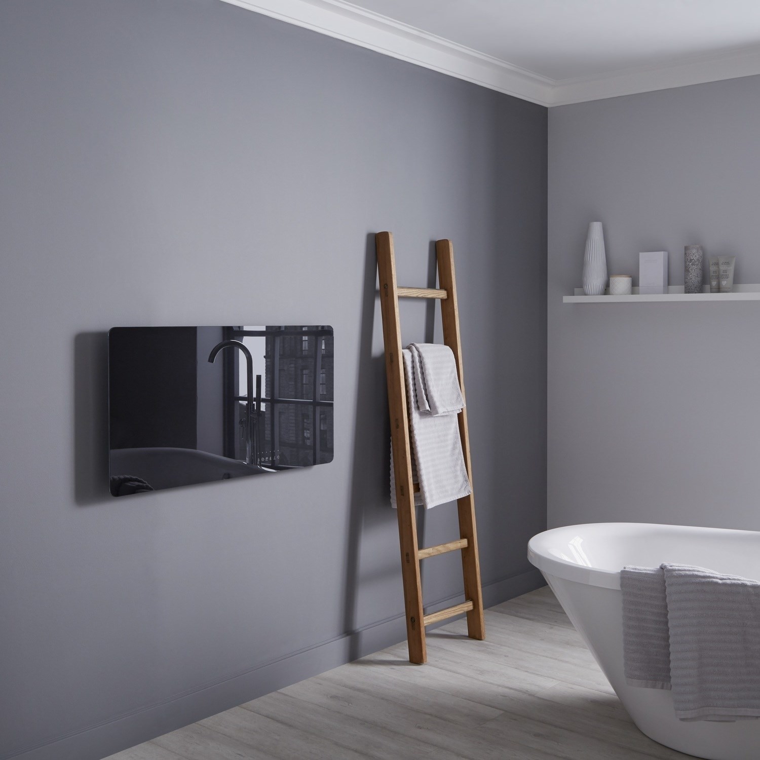 Black Horizontal Glass Radiator 700W - 1000 x 500mm - Better Bathrooms