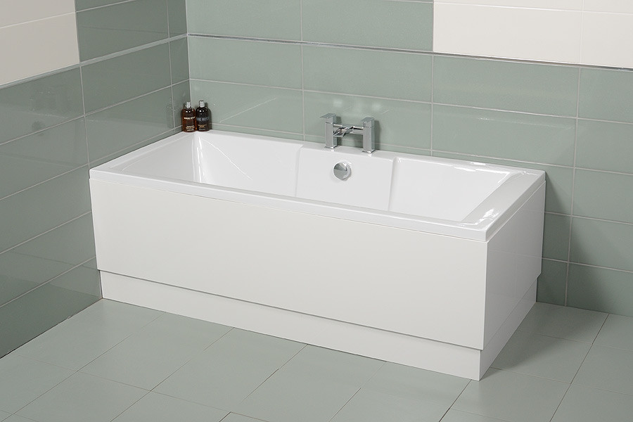Tabor™ 1400 x 700 Bath